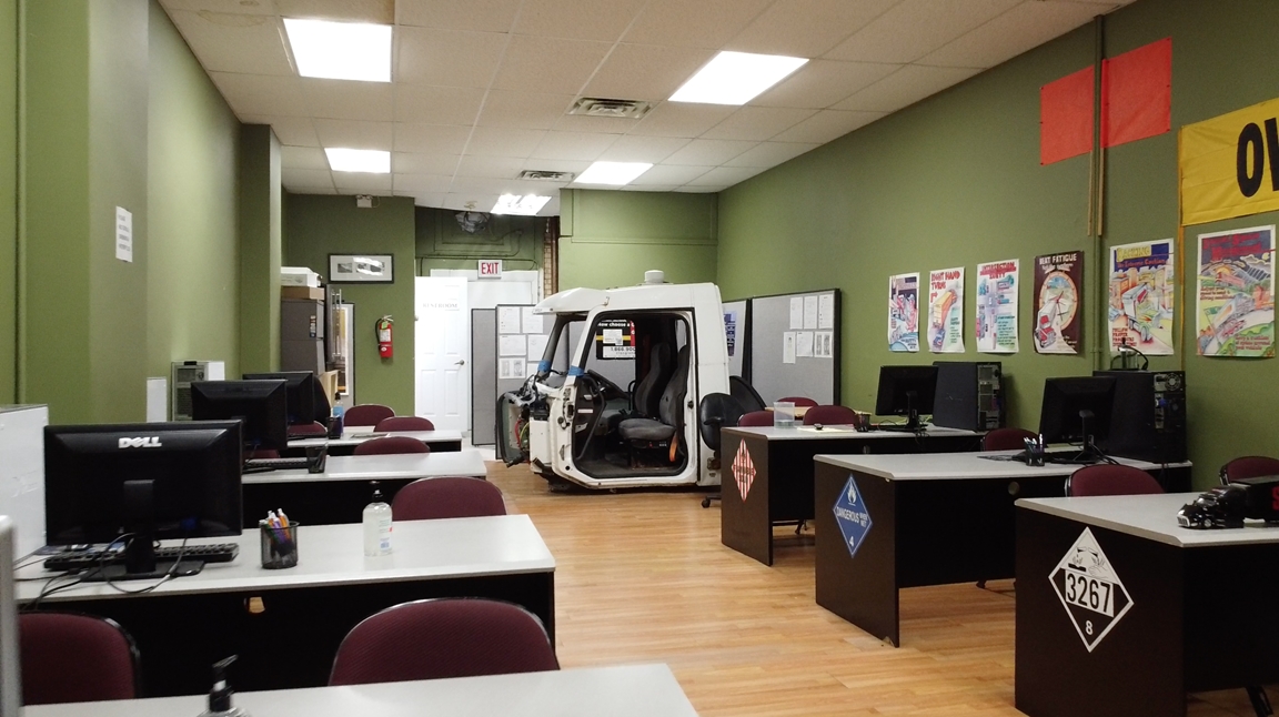 Home - BULLDOG - CDL Training Schools